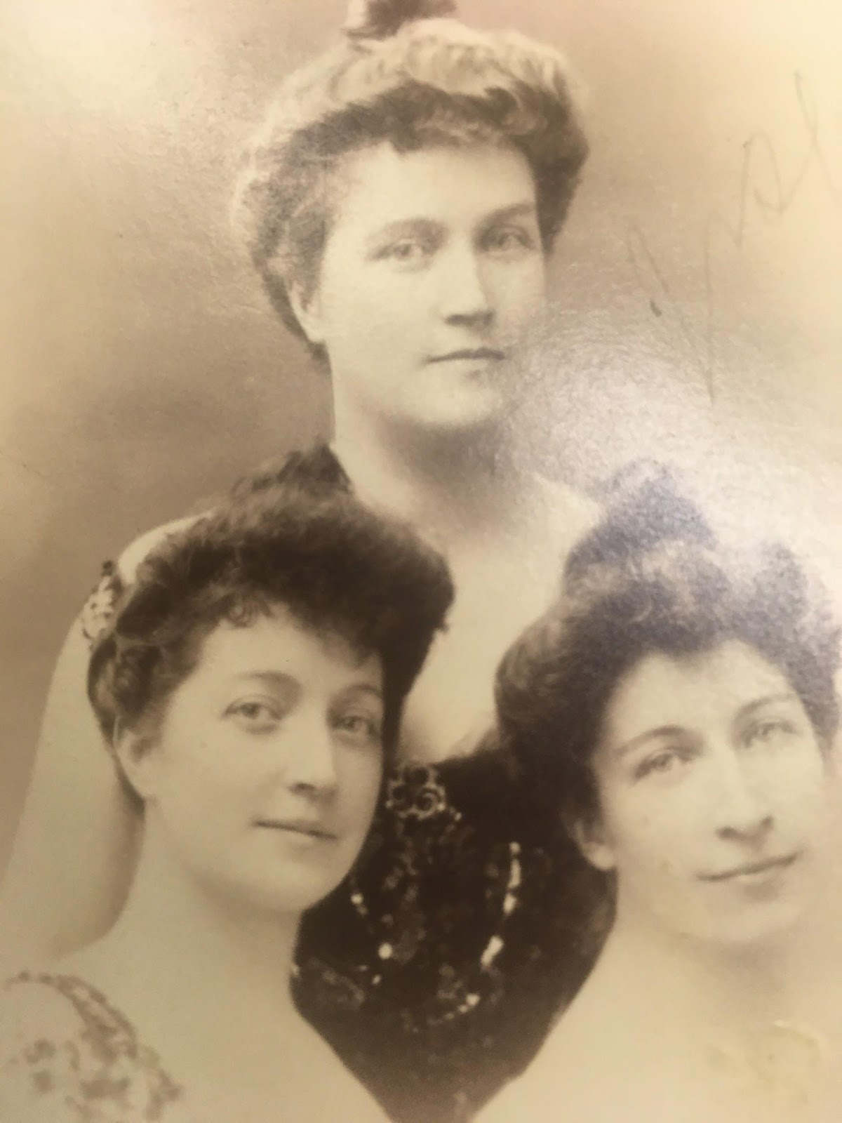 Highwood Estate: All That's Left is the Gatepost | Historic Chevy Chase DC